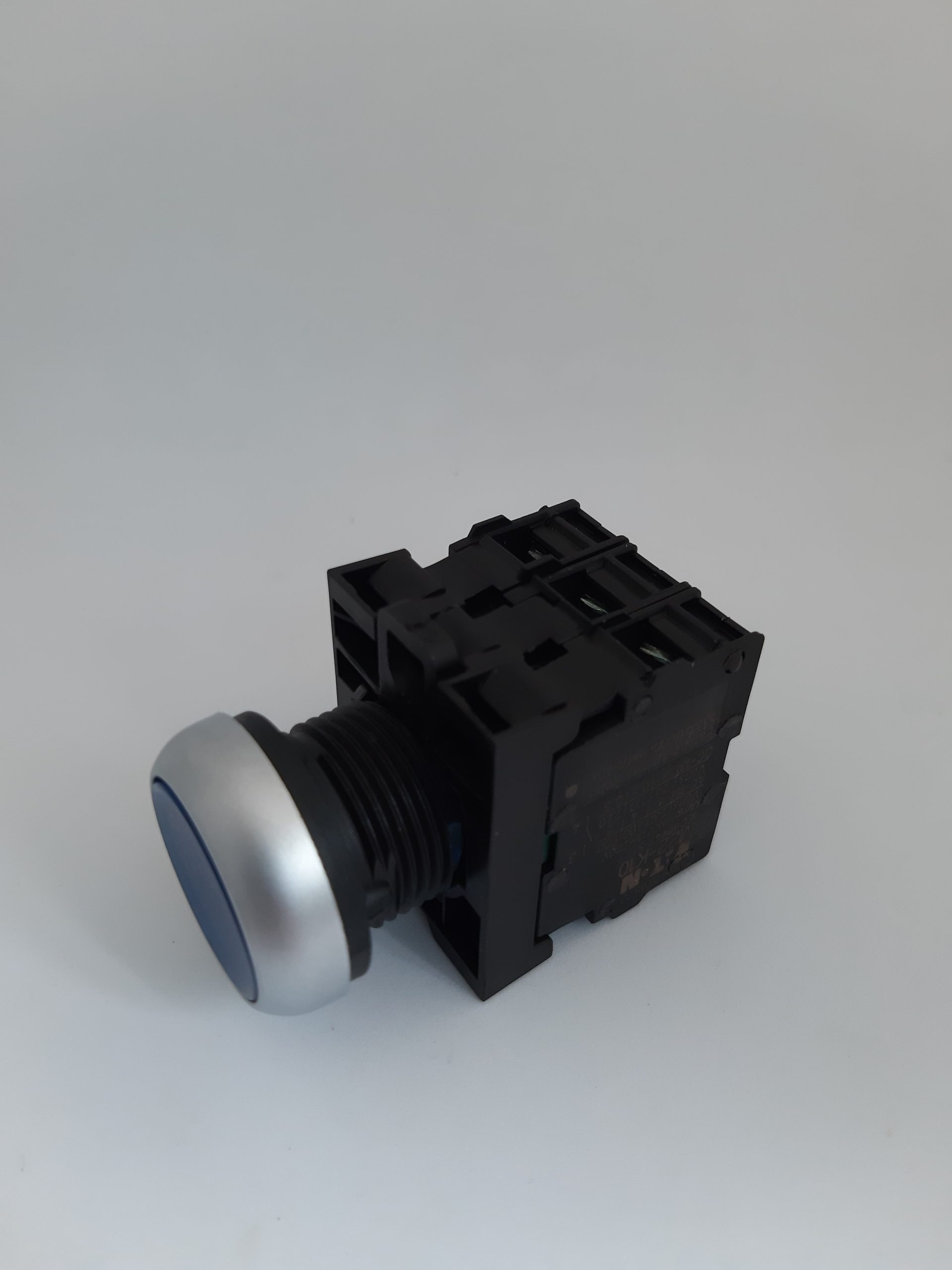 M22-DL-B/K11/230-W 210092 BOTON PULSADOR LUMINOSO AZUL, LED 110/220V CON NA+NC | Lepsac